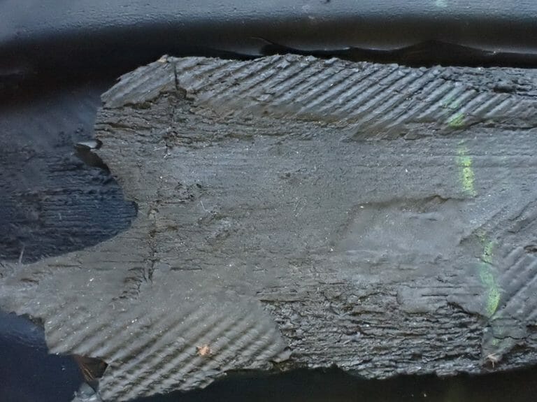Aircraft Tire Failure - U.S. Forensic