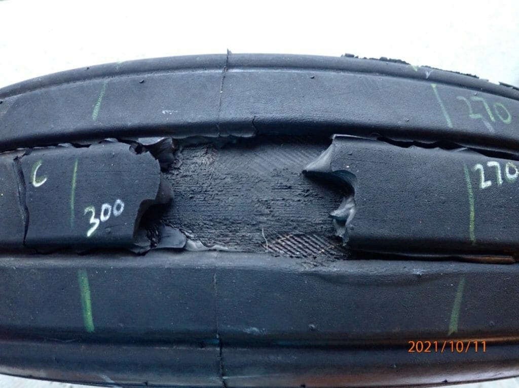 Aircraft Tire Failure - U.S. Forensic